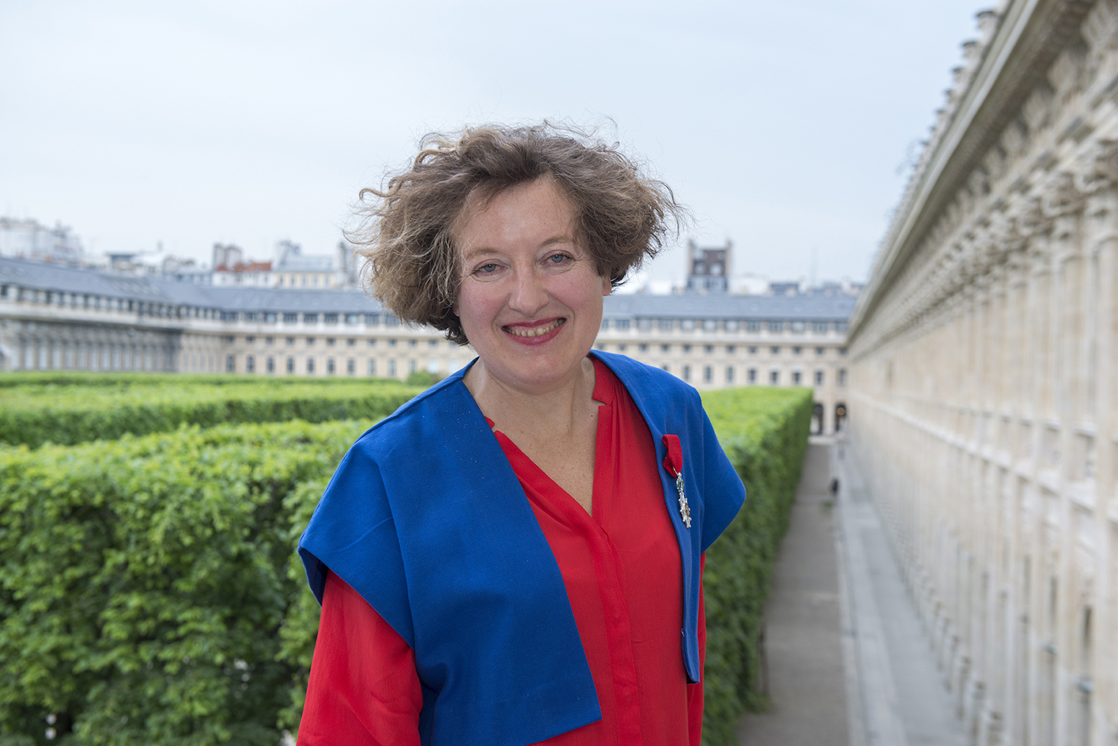 Catherine Mosbach awarded medal by France's National Order of the ...